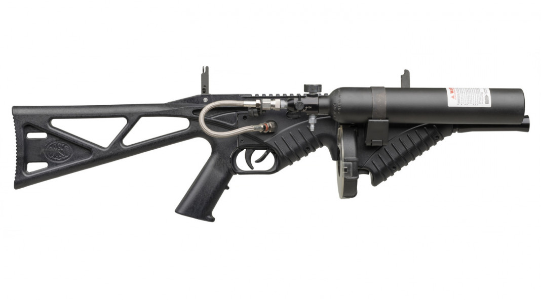 FN 303 Mk2 Less Lethal Launcher, la nuova arma non letale di FN America ...