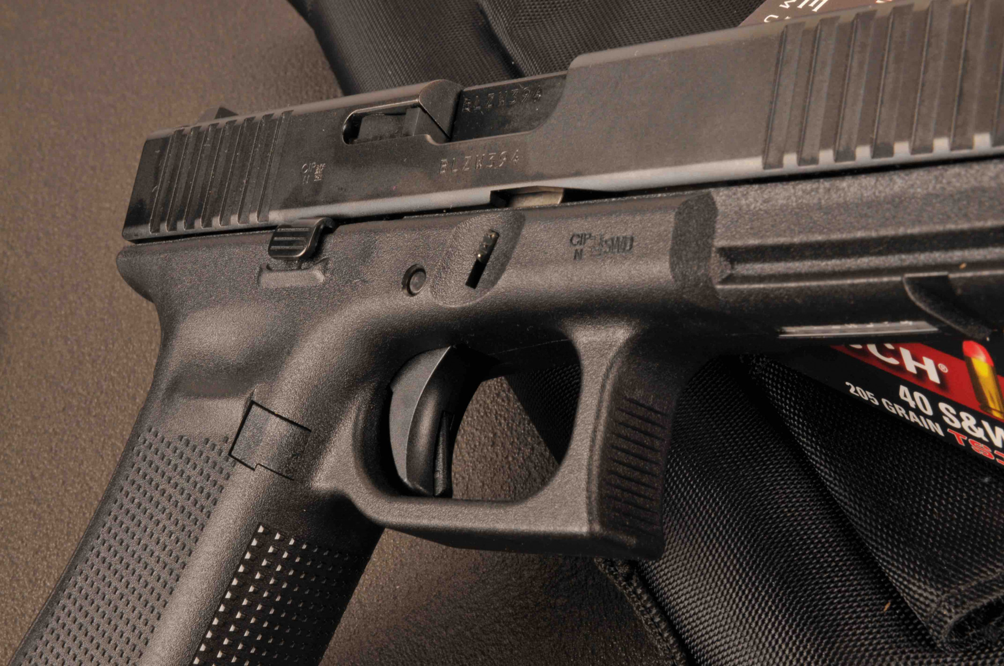 Glock 22 Gen5 Fs cal. .40 S&W, nuova generazione per la "Forty" - Armi ...