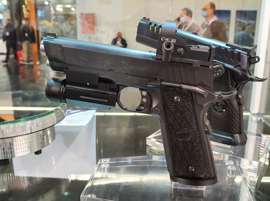 Sps Pantera Bi, la pistola per tiro sportivo e difesa domestica - Armi ...