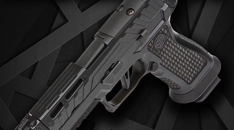 Sig Sauer P320 Spectre Comp Blackout, la pistola full size in polimero ...